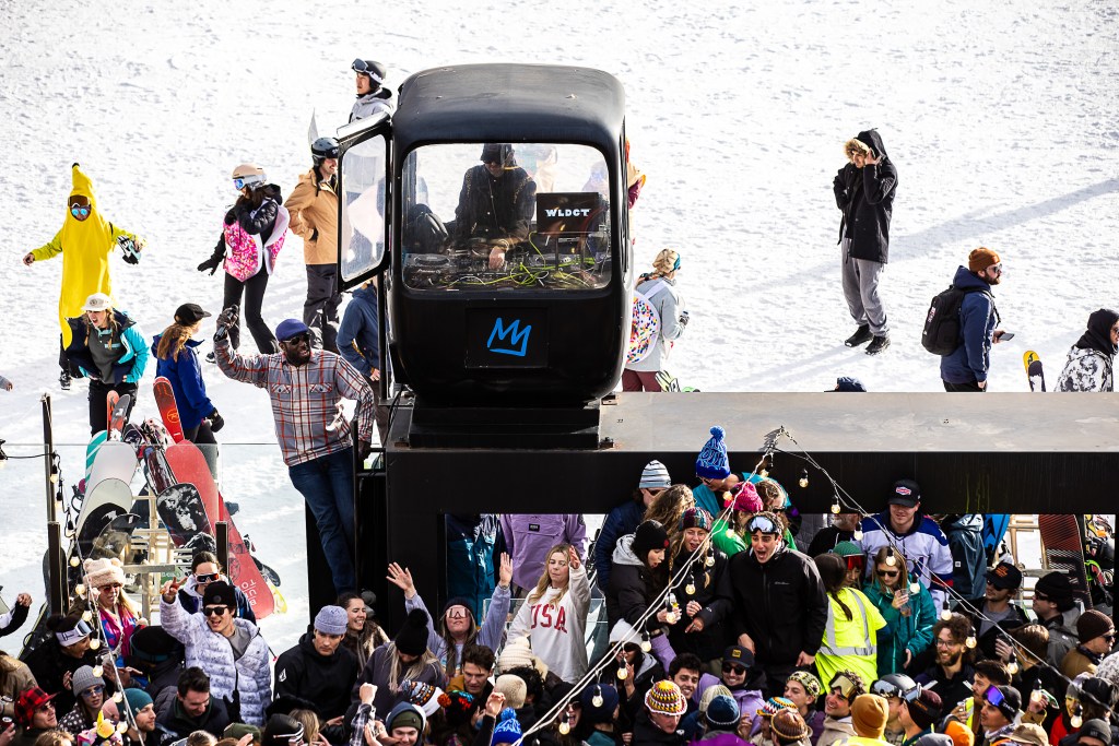 Guide to Skiing Mammoth Mountain - The Après Chronicles